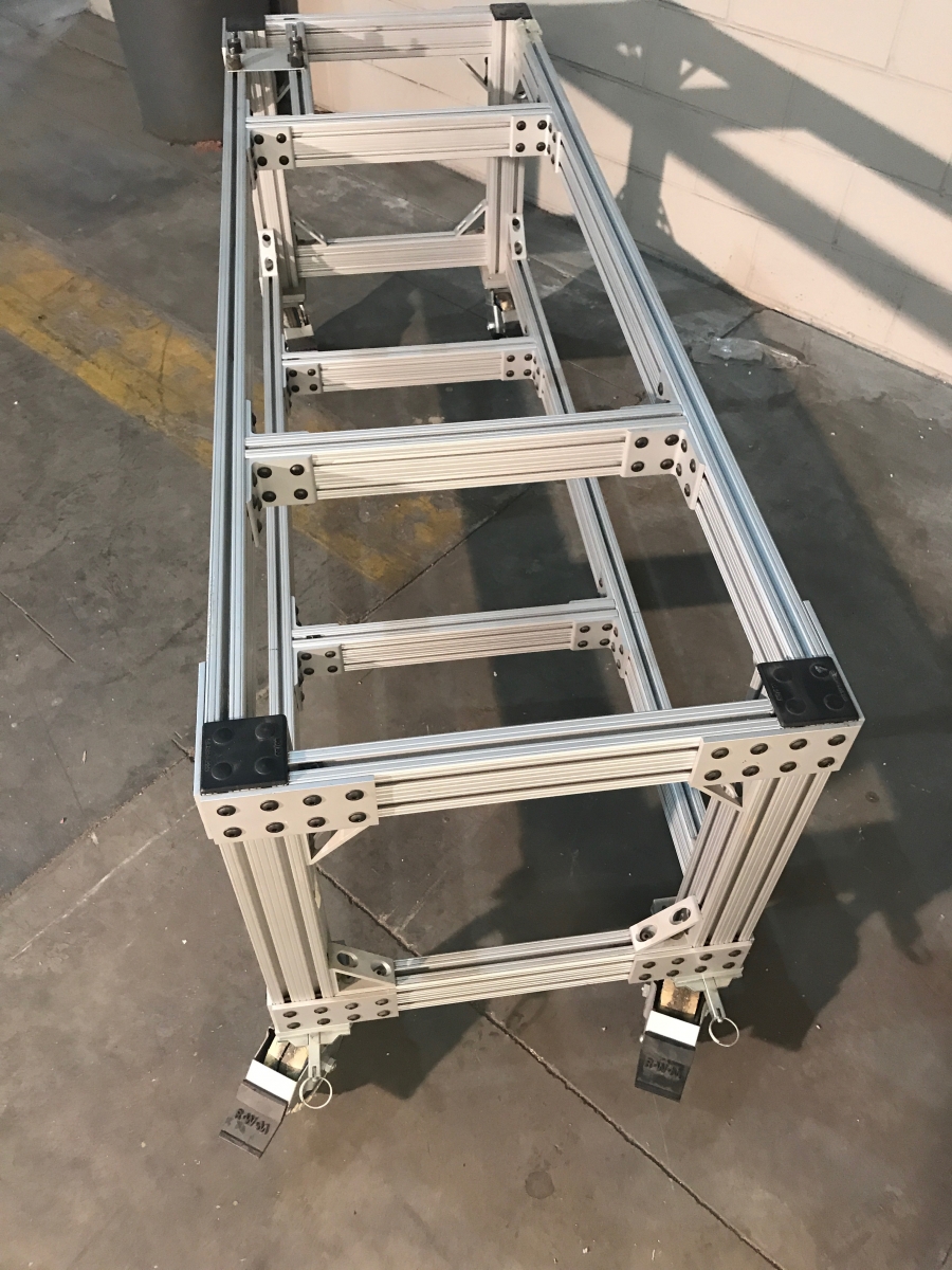 CA6504 - Gold Room Props